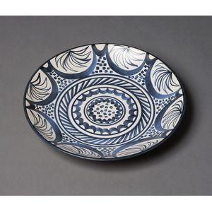 Hand-painted Crown Lynn platter with geometrical design - New Zealand ...