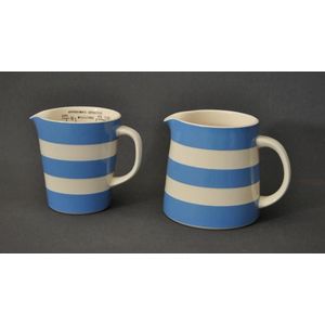 Cornish Ware Jugs with Measurement Marks - T. G. Green / Cornishware ...