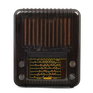 Vintage Healing Tombstone Brown Bakelite Radio Model 501E - 10 ...