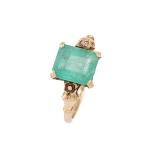9ct Gold Emerald Ring with Floral Themed Shoulders - Rings - Jewellery