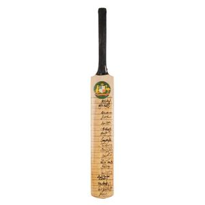 Signed Australian Cricket Bat with 18 Player Signatures - Sporting ...