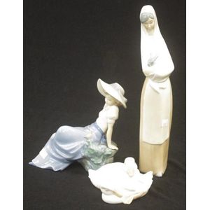 Nao (Spain) ceramics - price guide and values