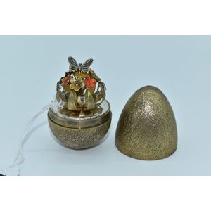 Silver items by Australian / British silversmith Stuart Devlin - price ...