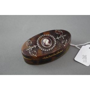 Georgian Cameo Snuff Box with Inlaid Tortoise Shell - Snuff ...