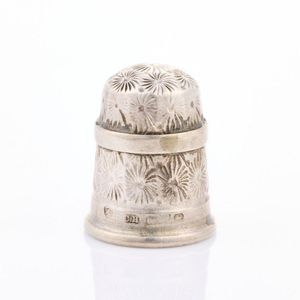 Vintage sewing thimbles - price guide and values