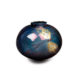Greg Daly (Australia) ceramics - price guide and values