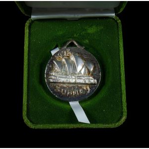 Sydney Opera House Opening Commemorative Silver Pendant - Commemorative ...