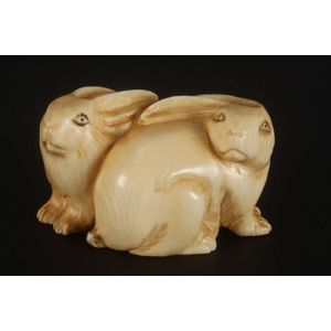 Carved Ivory Rabbit Netsuke - Netsuke - Oriental