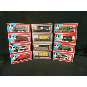 Twelve Lima Model Train Wagons Collection - Railway Trains and Trams ...