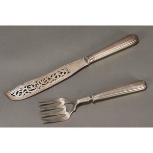Antique sterling silver fish servers - price guide and values