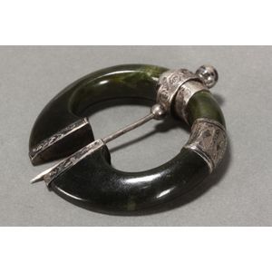 Celtic Jade Brooch with Silvered Paneling - Brooches - Jewellery