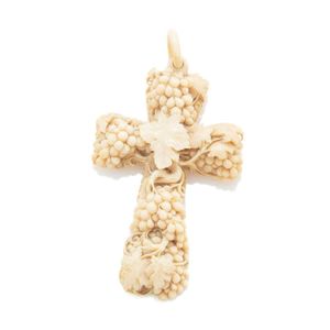Vinatge carved ivory pendants and lockets - price guide and values