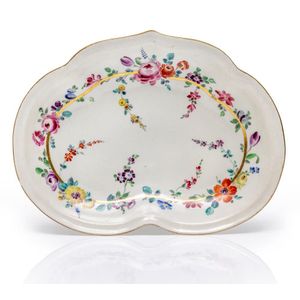 Worcester Porcelain Heart Dish with Giles Flowers, circa 1770 ...