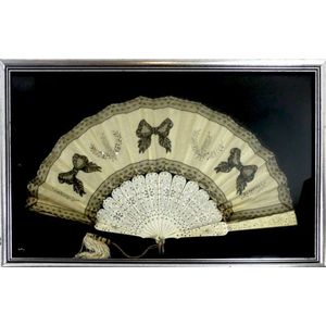 Vintage hand-held French and English lady's fans - price guide and values