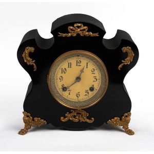 Antique American mantle clock - price guide and values