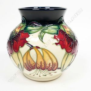 Moorcroft Anna Lily Vase, 2001 Design, $785 Retail - Moorcroft - Ceramics
