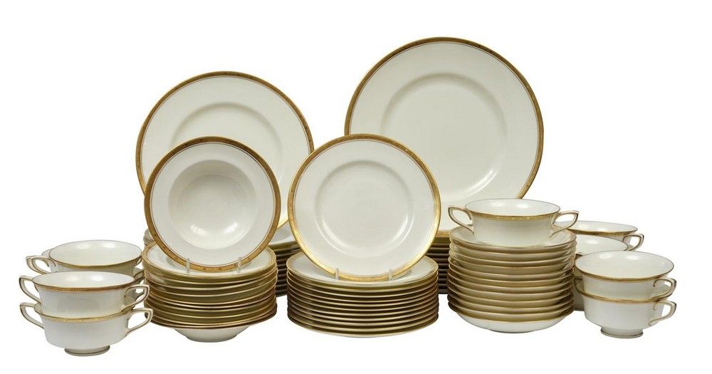 A Royal Worcester bone china dinner service; circa 1959, having ...