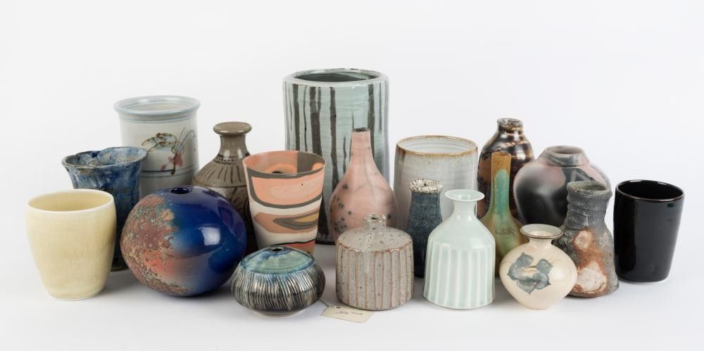 Collection of Eighteen Assorted 21cm High Pottery Vases - Zunknown ...