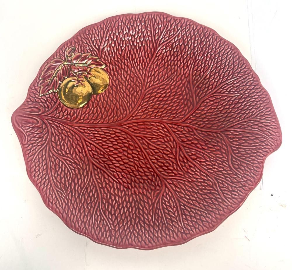 Crown Devon Fieldings Cabbage Leaf Plate - 33 cm Width - Crown Devon ...