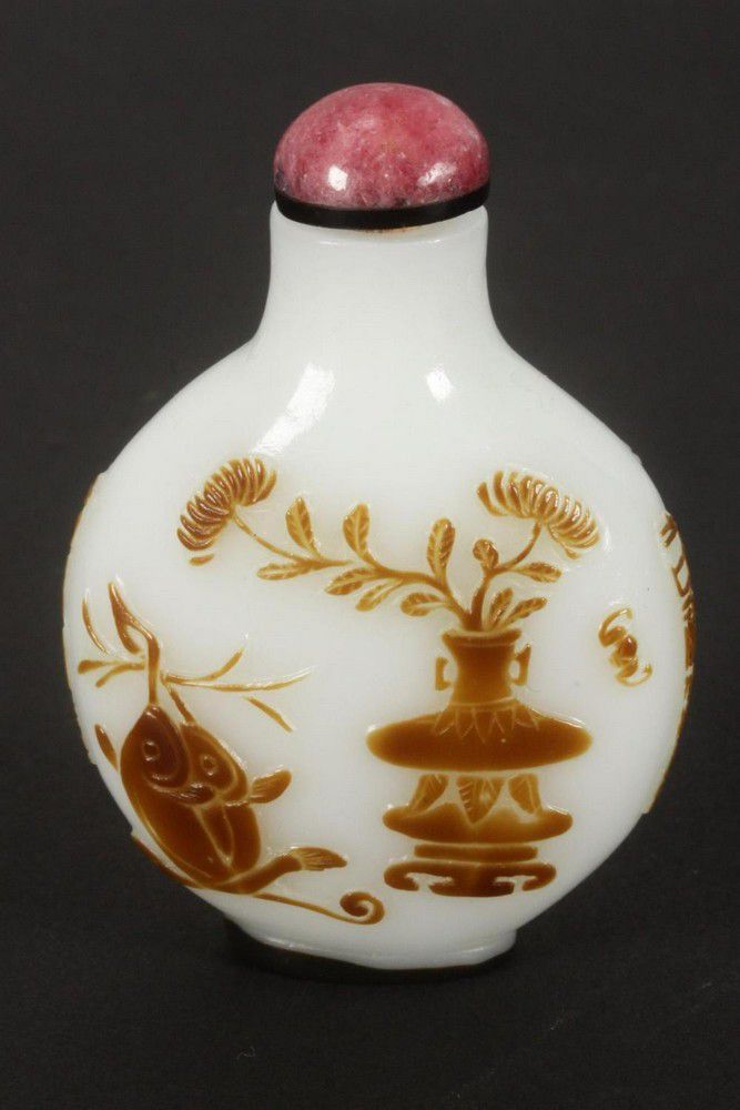 Qing Dynasty Overlay Snuff Bottle with Yangzhou Carvings - Snuff ...