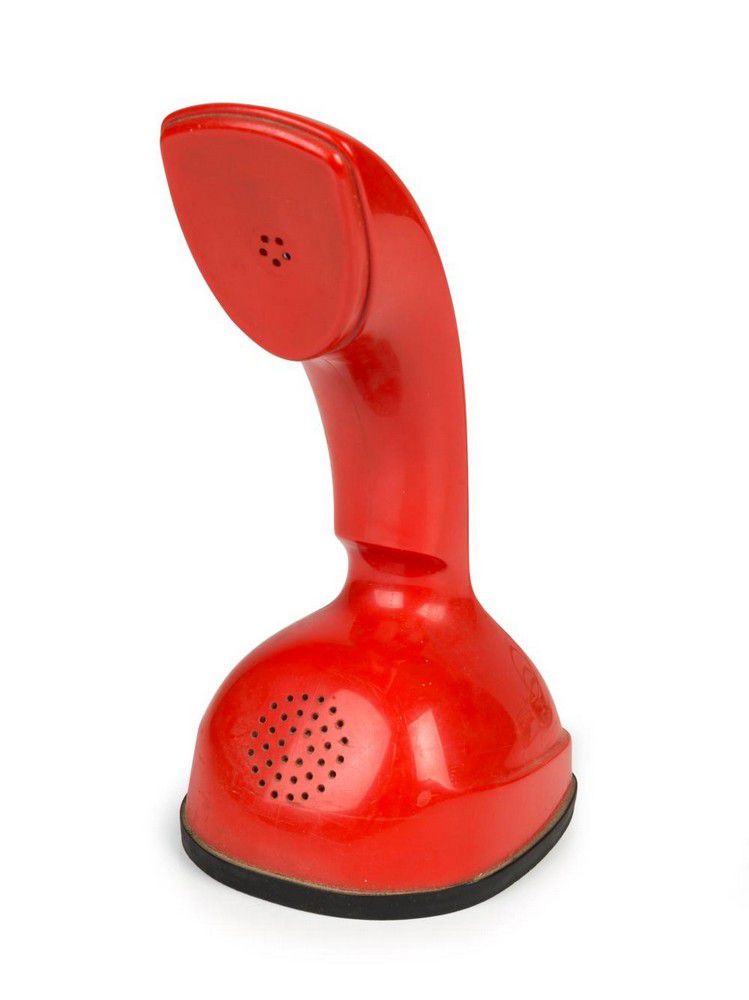 Rare Red Ericsson 'Cobra' Phone with Northern European Plug ...