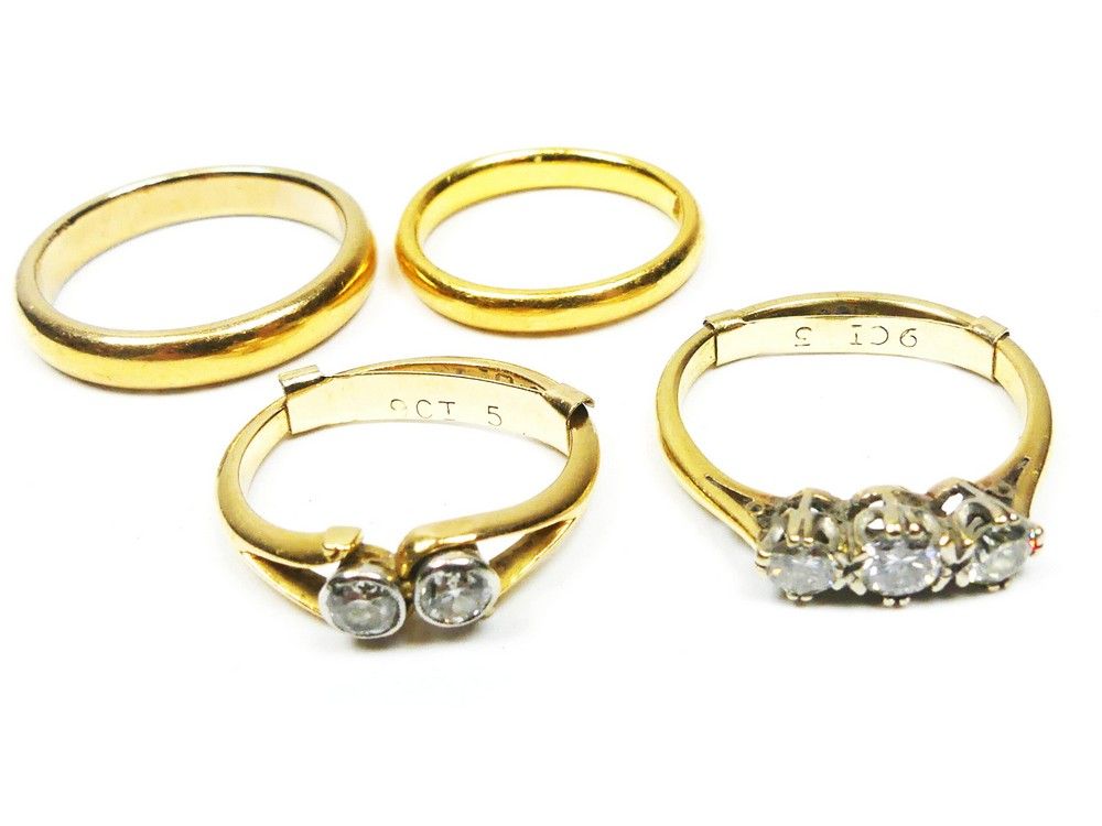 18ct Yellow Gold Diamond Rings Set with Old European Cut - Rings ...