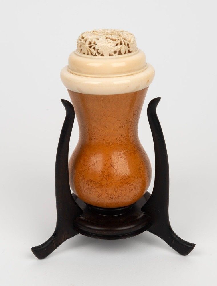 Chinese ivory gourd cricket cage on timber stand, 13 cm - Zother - Oriental