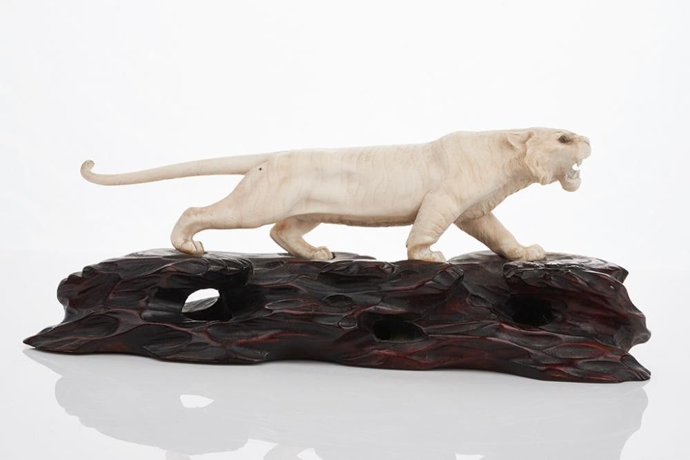 Meiji Period Ivory Tiger on Stand with Inlaid Eyes - Ivory - Oriental