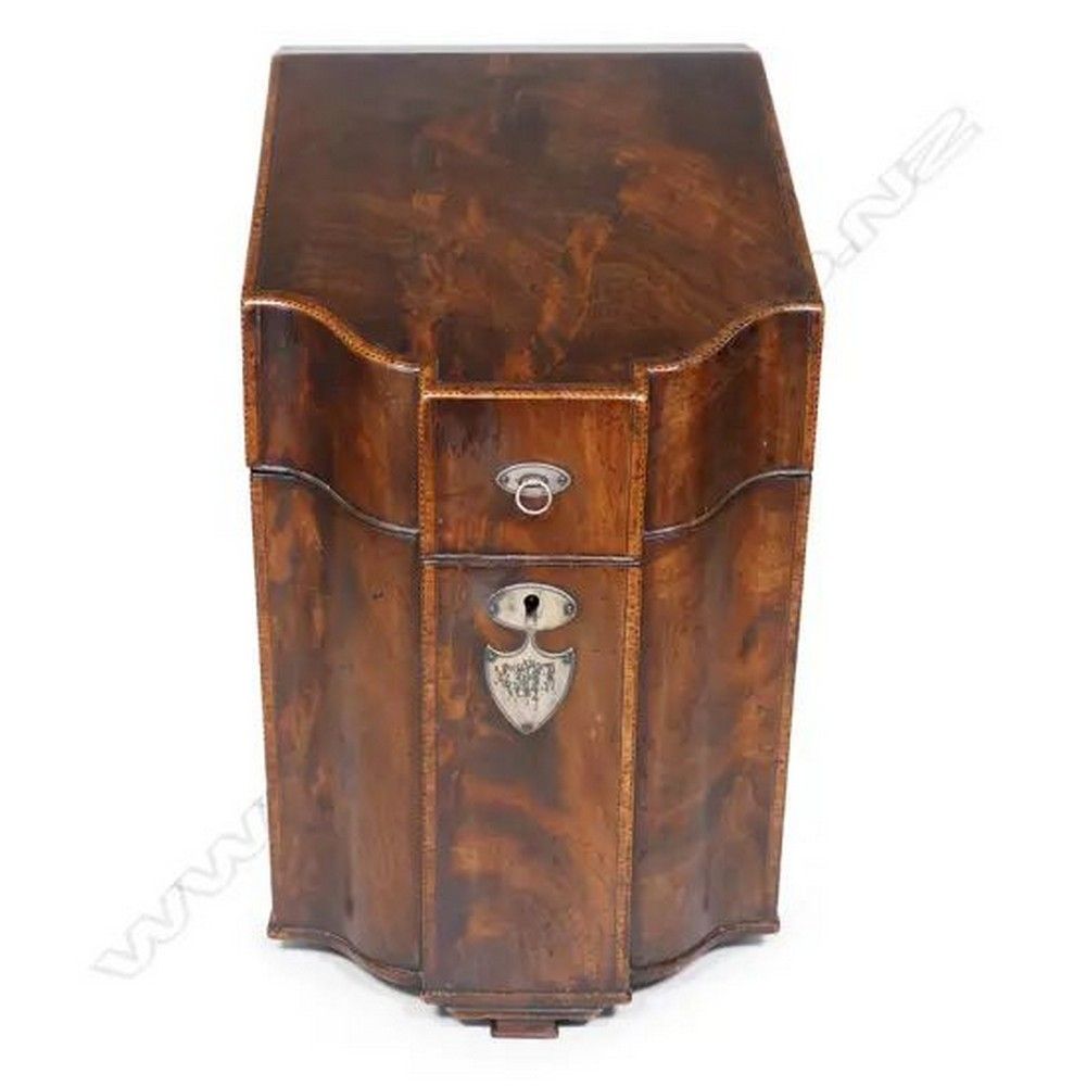 Georgian mahogany knife box with inlay and silver shield - Boxes ...