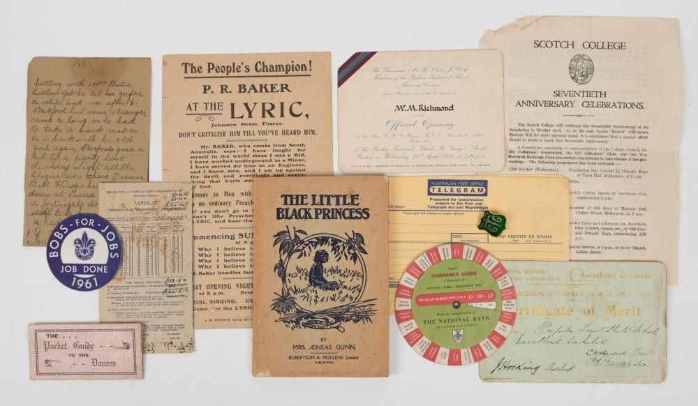 Vintage Postcard Tin: Assorted Ephemera Collection (Quantity ...