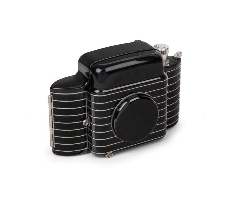 Kodak Bantam Special Folding Camera with Art Deco Style - Photography ...