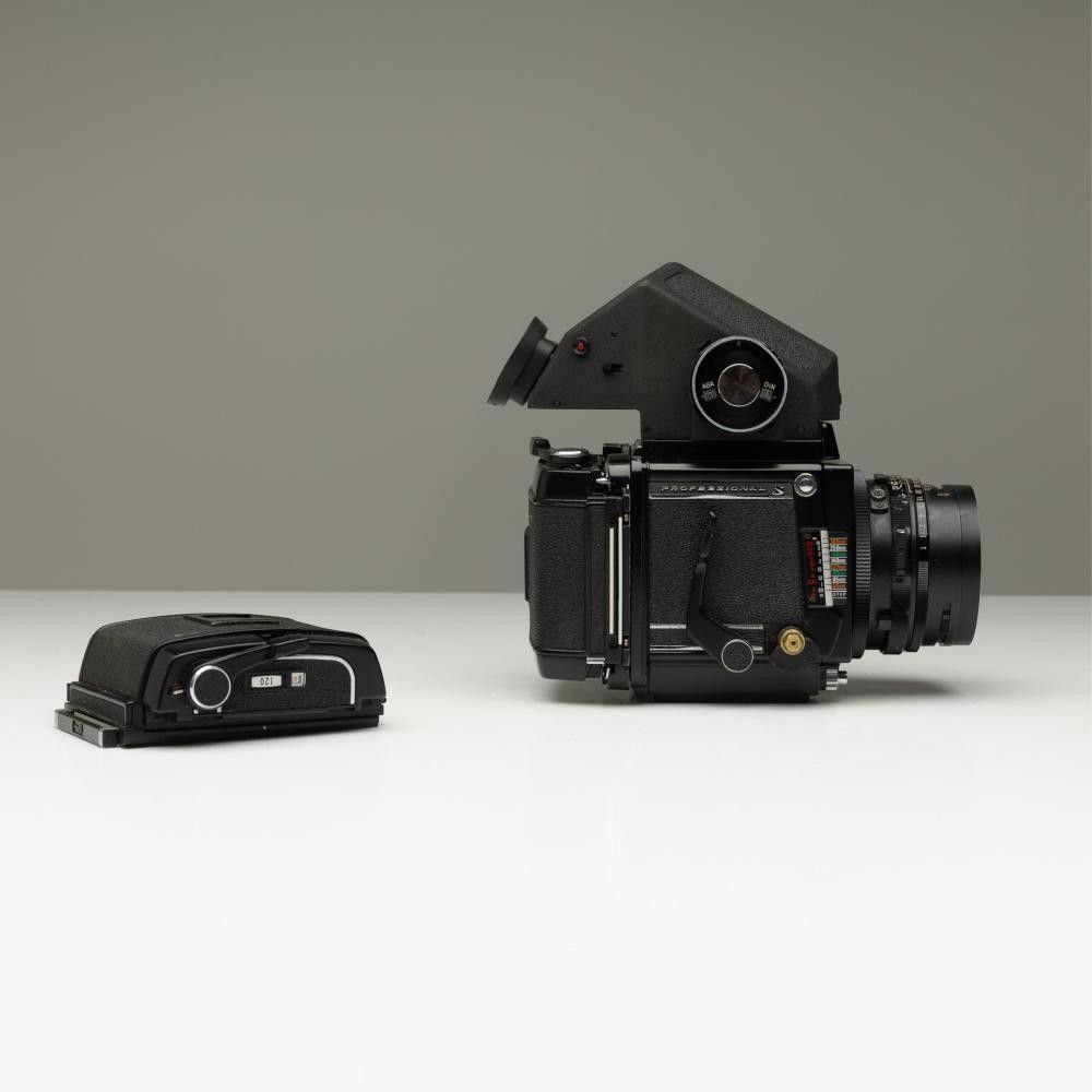 Mamiya RB67 Pro S Camera Bundle with Lens and Backs - Photography ...