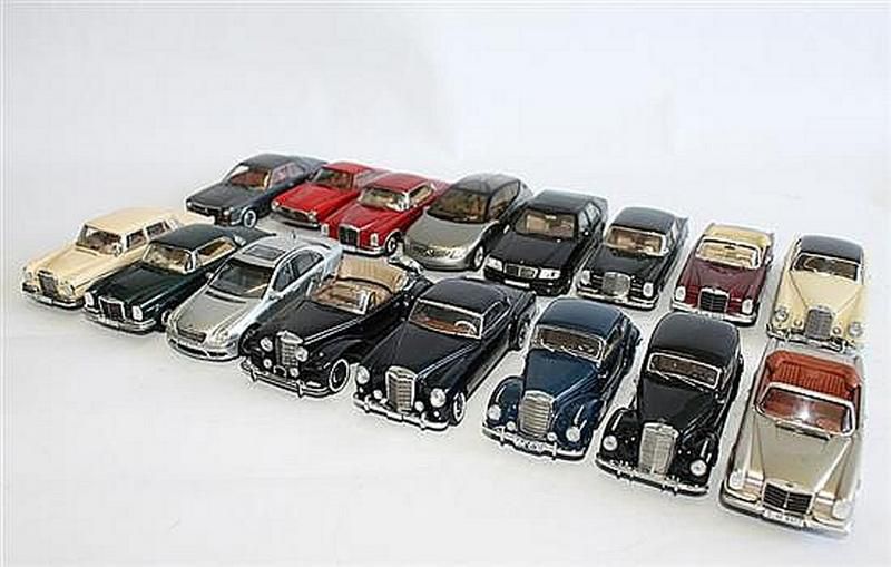 Unmarked Mercedes-Benz Model Car Collection (16) - Motor Vehicles ...