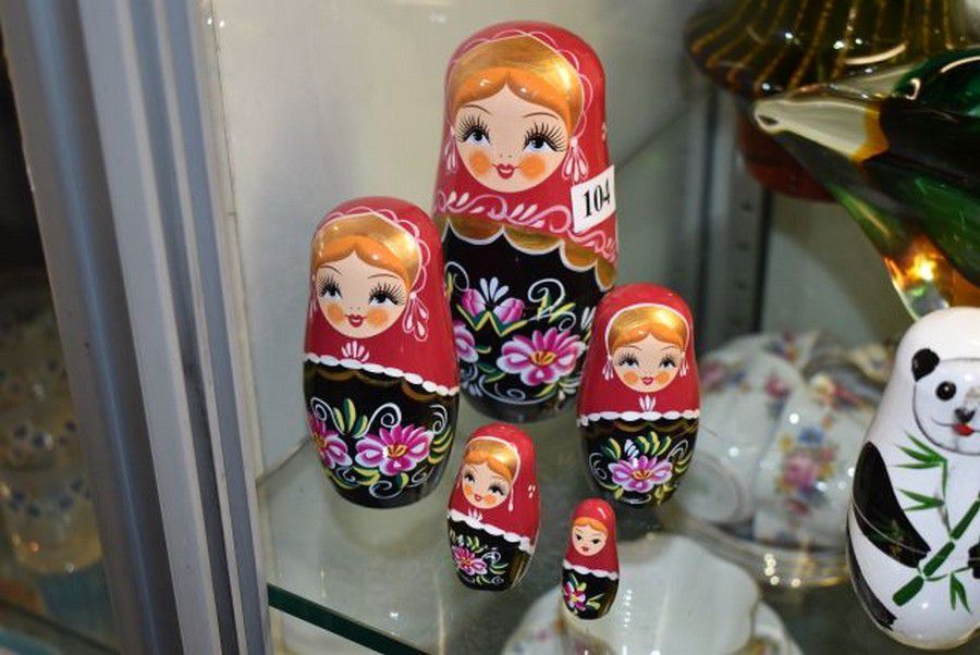 Russian Babushka Dolls Set - Hand Painted (5 Pieces) - Zother Dolls and ...