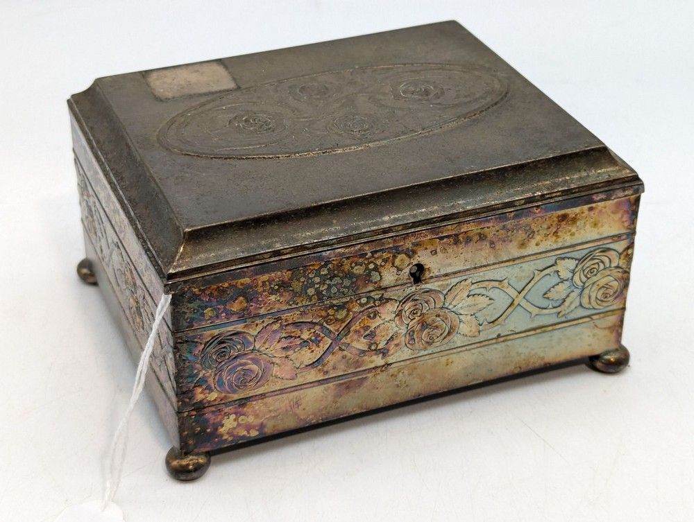 Antique German Silverplated Trinket Box with Arts & Crafts Design ...