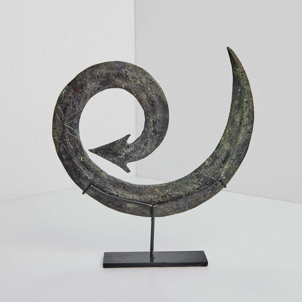 Sangori Aristocrats Head Ornament from Toraja, Sulawesi, Bronze - S/E ...