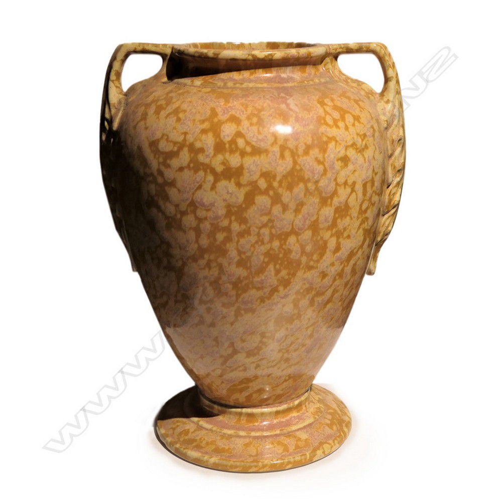 Mottled Urn Vase with Red Highlights - New Zealand Potters & Themes ...