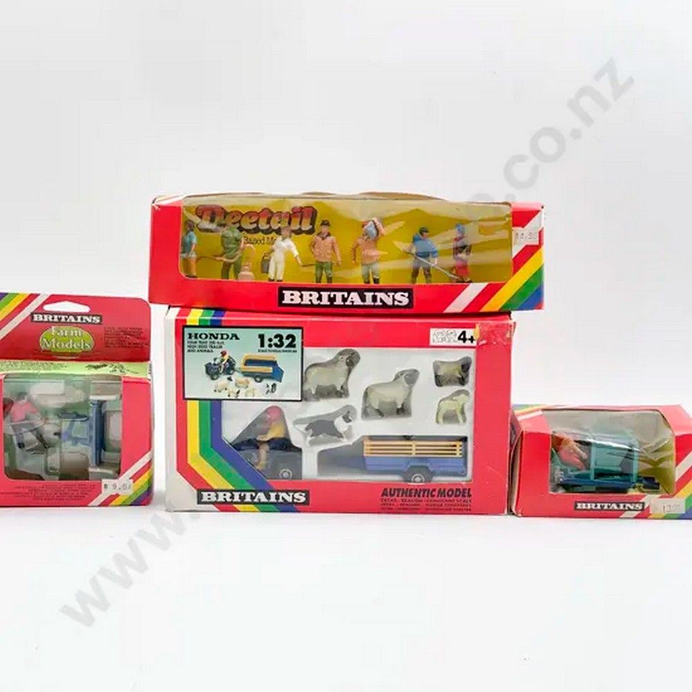 Britains Farm Set with Trailer, Animals, Planter, and Family - Motor ...
