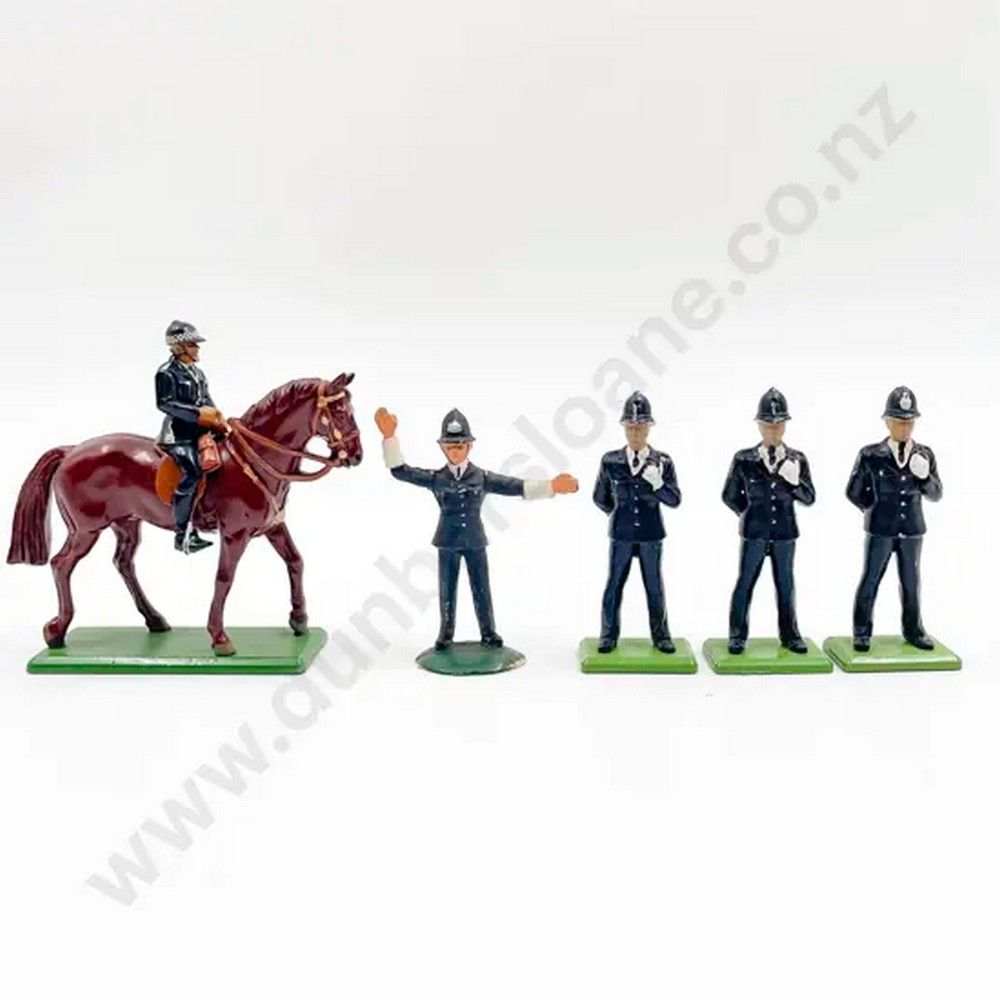 British Police Figures and Accessories Collection - Zother - Toys & Models