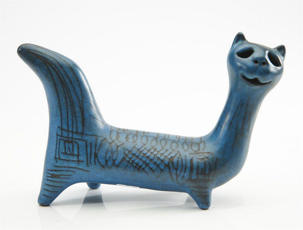 Blue McLaren Cat: A Ceramic Comic Masterpiece - McLaren, Gus & Betty ...