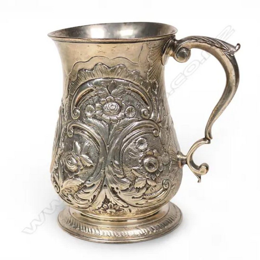 Late George II Silver Mug with Acanthus Leaf Handle, London 1758 - Mugs ...