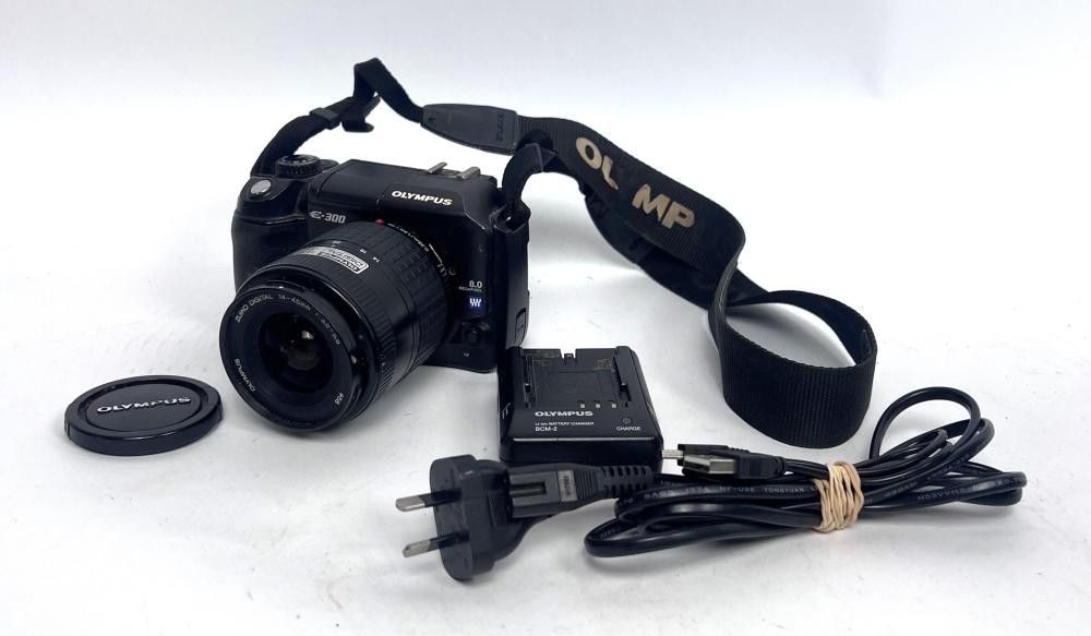 Olympus E-300 Digital Camera with 14-45mm Lens, Battery, Charger ...