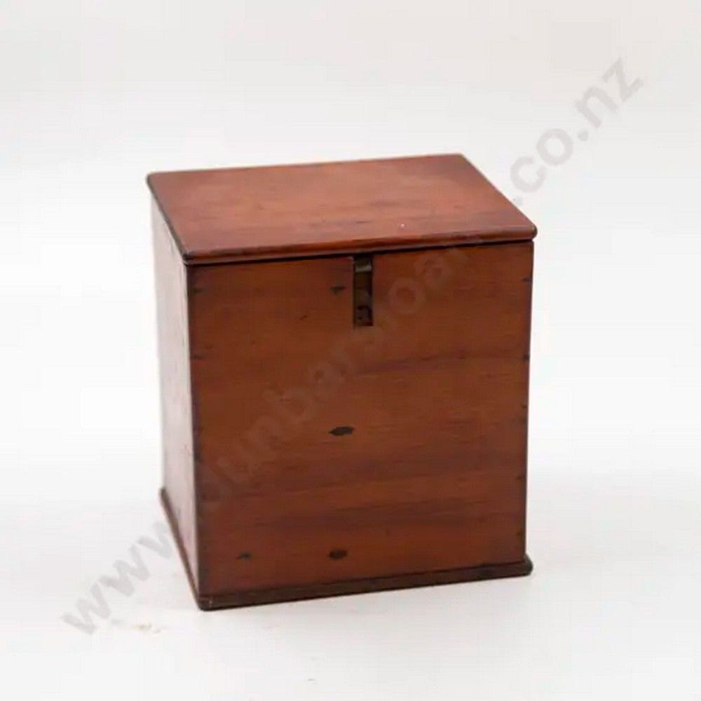 Colonial Kauri Tea Box: Two Sections, 14.5 cm Long - Boxes - Writing ...