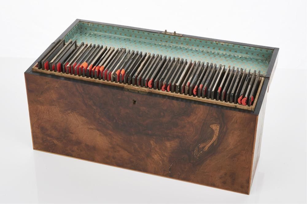 French Mahogany Stereoscopic Glass Slides Case, 1880-1900 - Optical ...