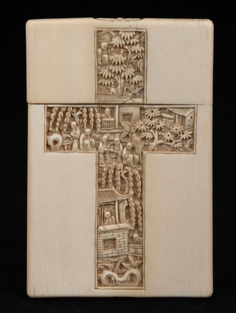 19th Century Chinese Ivory Calling Card Case with Crucifix Decoration ...