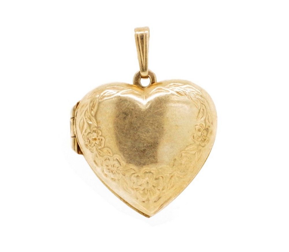 9ct Yellow Gold Heart Locket, Marked 375, 2.94g, 23mm - Pendants ...