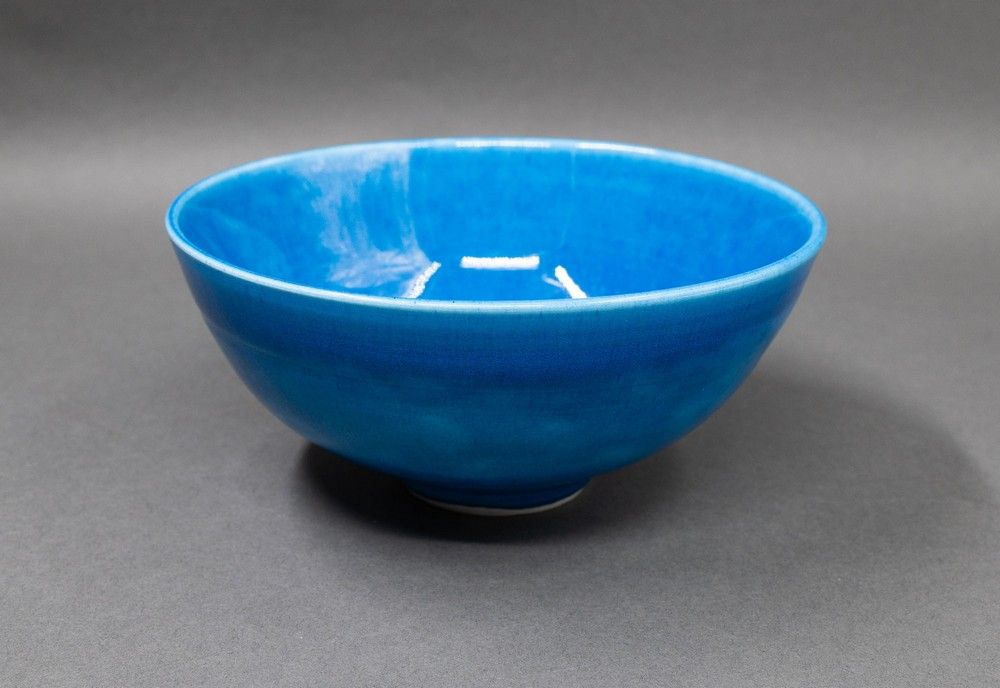 Alkaline Blue Earthenware Bowl by Len Castle, 20.5 cm - Castle, Len ...