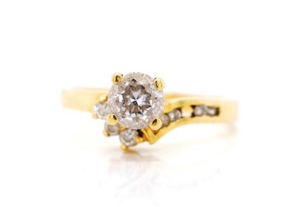 18ct Yellow Gold CZ Ring, Size N, Missing Stone - Rings - Jewellery