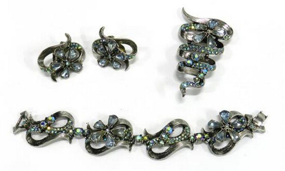 Vintage Australian Swirl Jewelry Set - Brooches - Jewellery