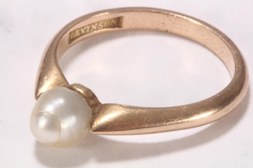 Australian Levinson 15ct Gold Pearl Ring with Original Box - Rings ...